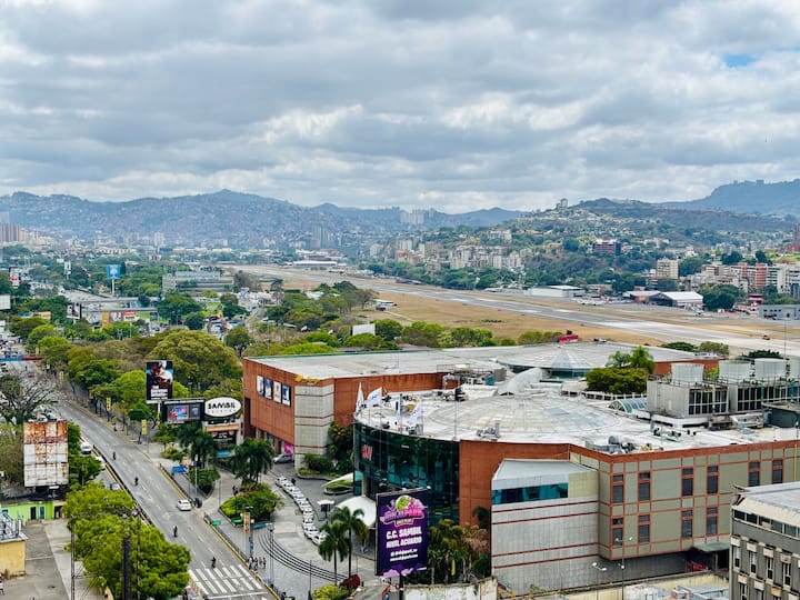 Ph Moderno Con Vista Panorámica En Chacao - Caracas