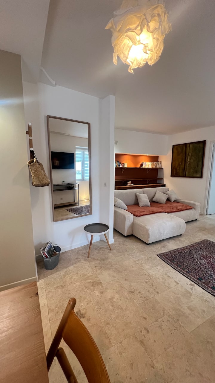 Rare Rdc Dans  Maison Historique Au Cap D'antibes - Antibes