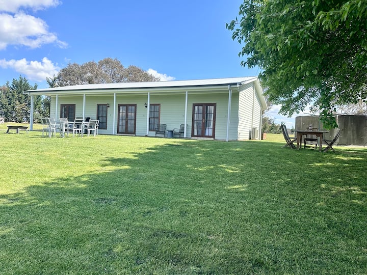 3 Bedroom Minutes To Cbd Bathurst,farmstay Sleep8 - Bathurst