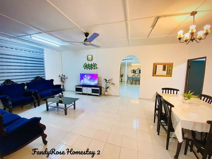 Kampungstay Fandyrose Homestay 2 - 文德甲