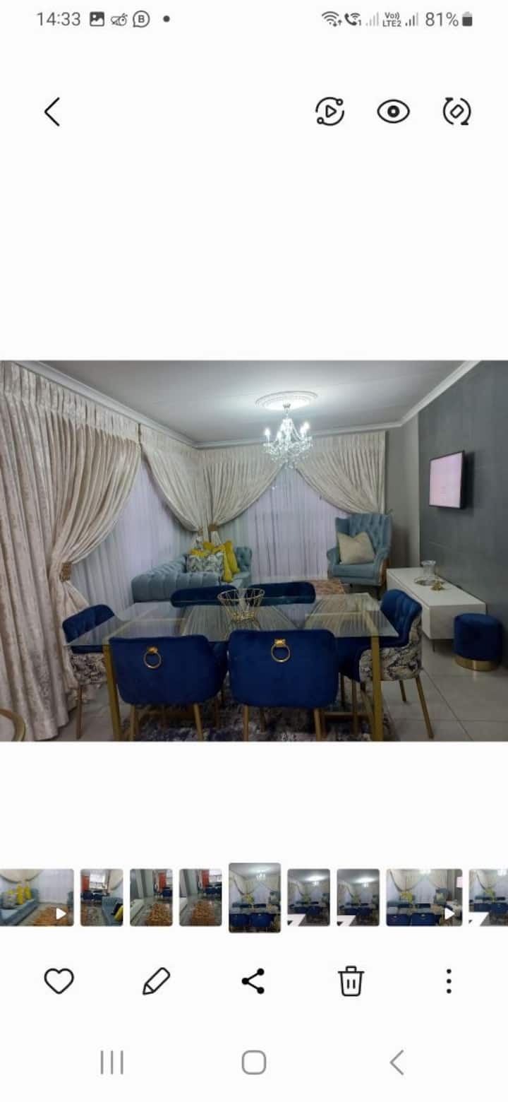 2 Bedroom
1 Bathroom With Toilet
1 Shower Toilet - Westonaria