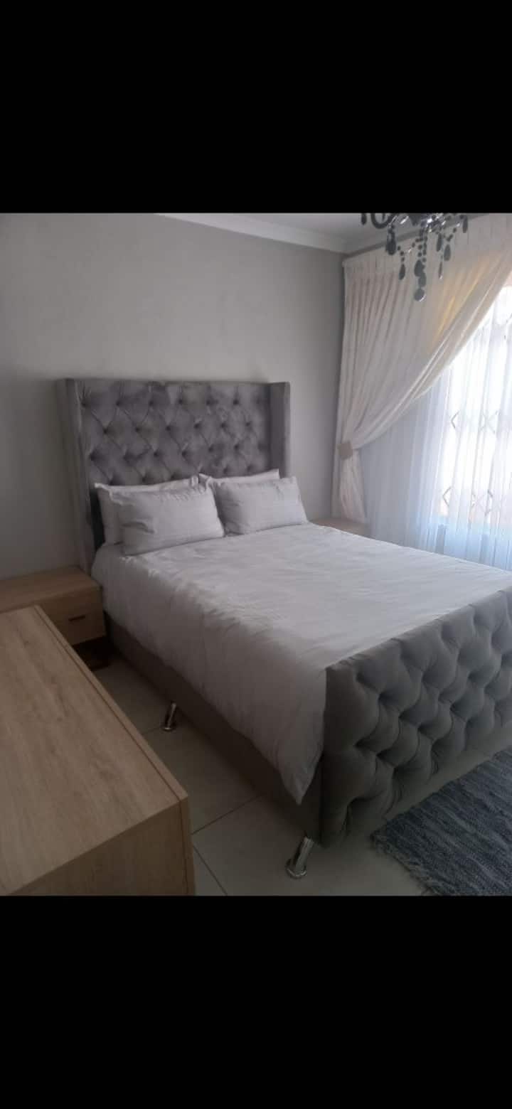 2 Bedroom
1 Bathroom With Toilet
1 Shower Toilet - Westonaria