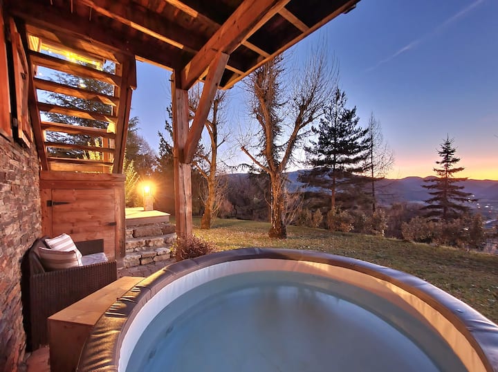 Joli Appartement Avec Spa Privatif Dans Un Chalet - Ancelle