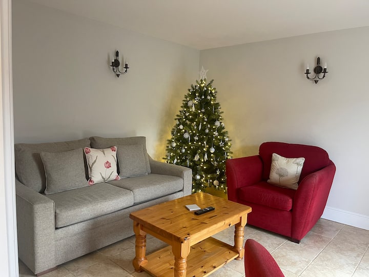 Cumberwell Country Cottages - Tailpit - Corsham