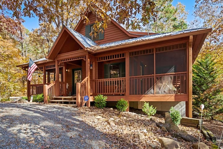 Rocky Road Retreat Stay - Ellijay, GA