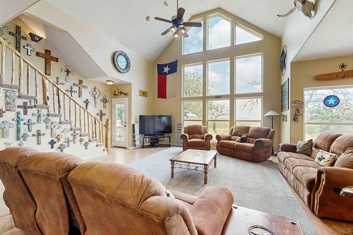 4br Lakefront Dog-friendly & Wifi - Black Rock Park, Buchanan Dam