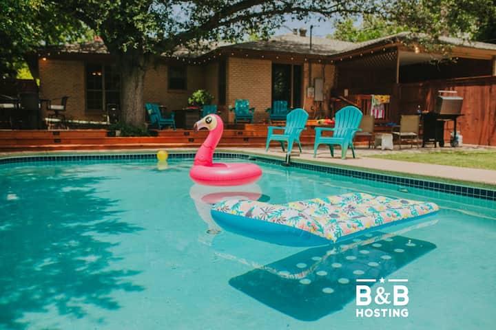 Historic Sayles Ranch- Huge Deck + Pool! - Abilene, TX