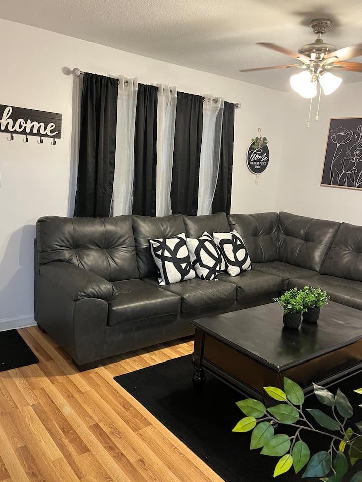 Quari's Keash - Greenville, NC