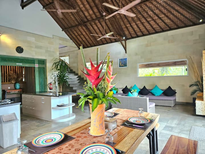 Villa Lalang Ambu. 
Close To Balangan Beach - Bali