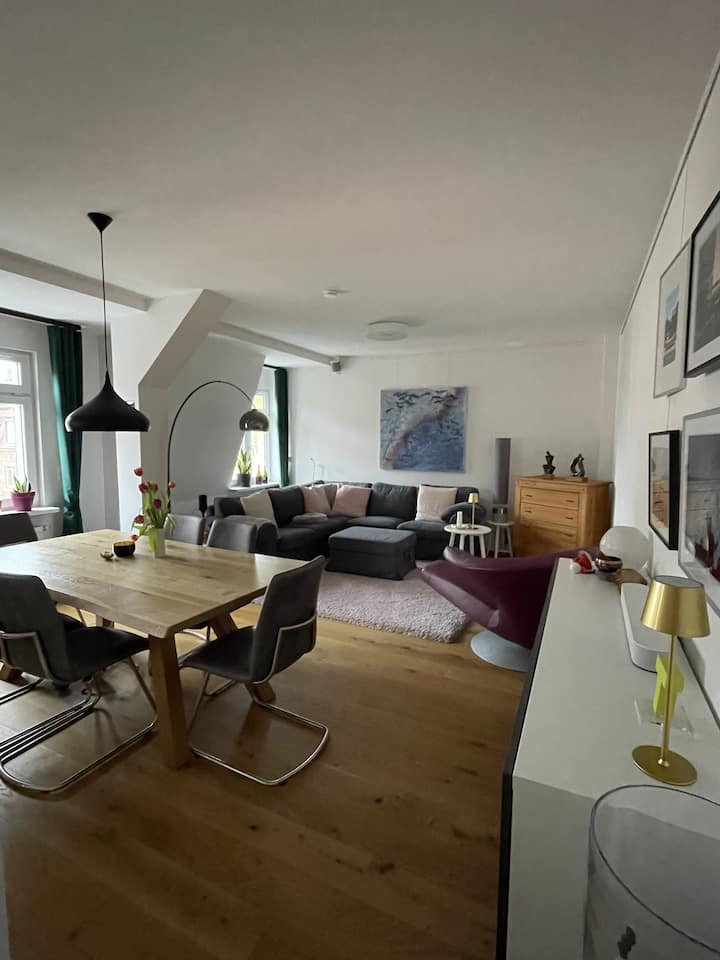 Stilvoll Eingerichtete Wohnung Mit Burgblick - Nuremberg, Germany