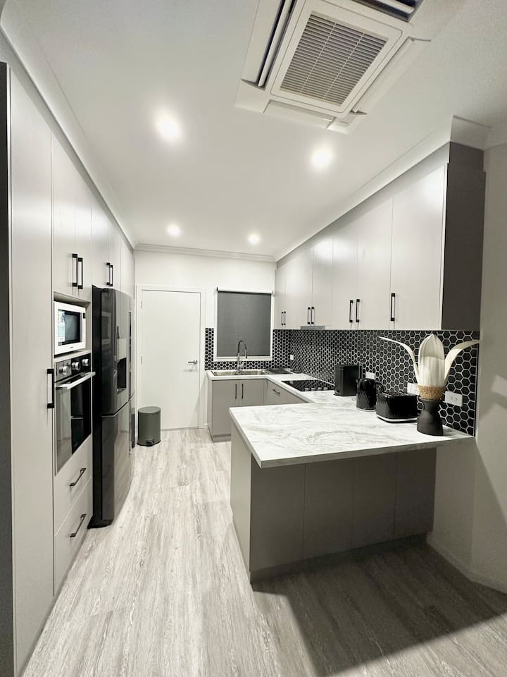 Luxury Retreat At Latrobe - Shepparton