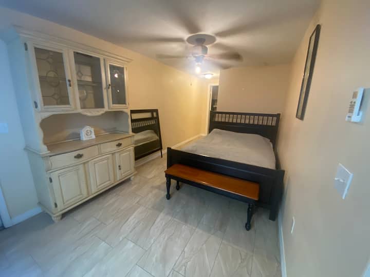 Beachside Casa - New Smyrna Beach, FL