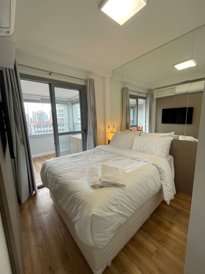 Ap 09º | Piscina | Vaga | 900m Consulado - Santo Amaro