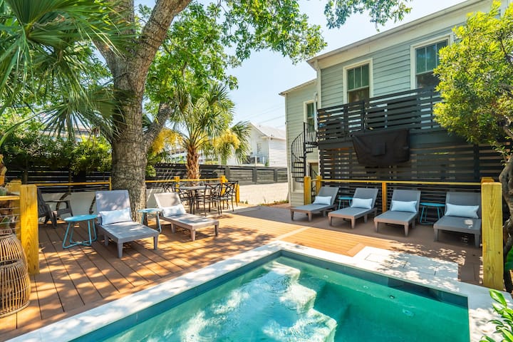 Downtown Charleston Home + Private Pool And Garden - Charleston, SC
