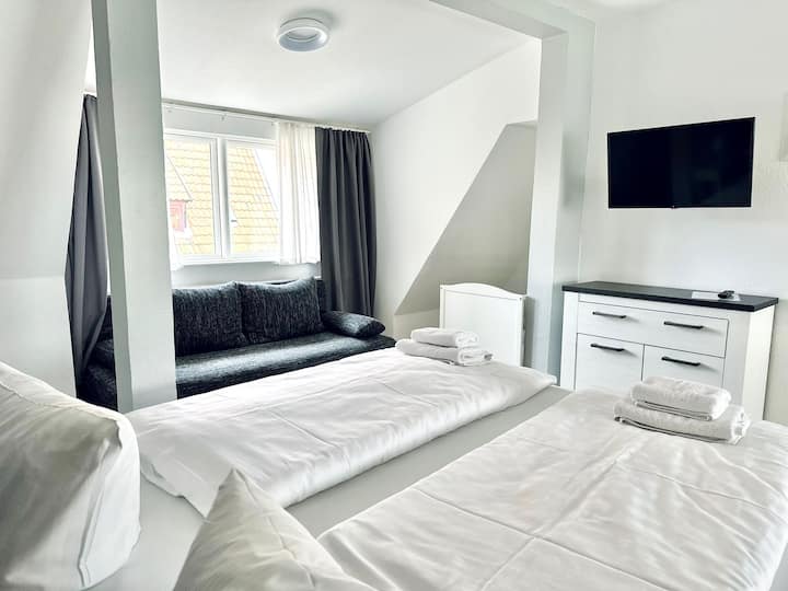 Modernes Zimmer Mit Küche - Rostock