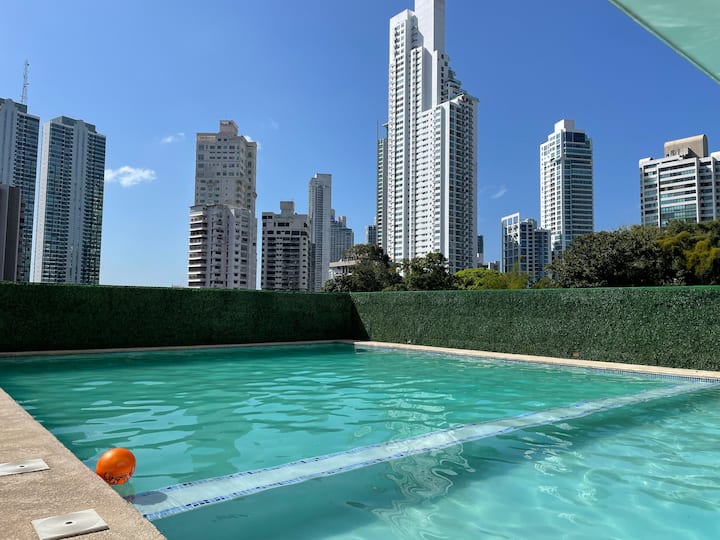 Condo Para Estrenar, Calle 50 - Panama City