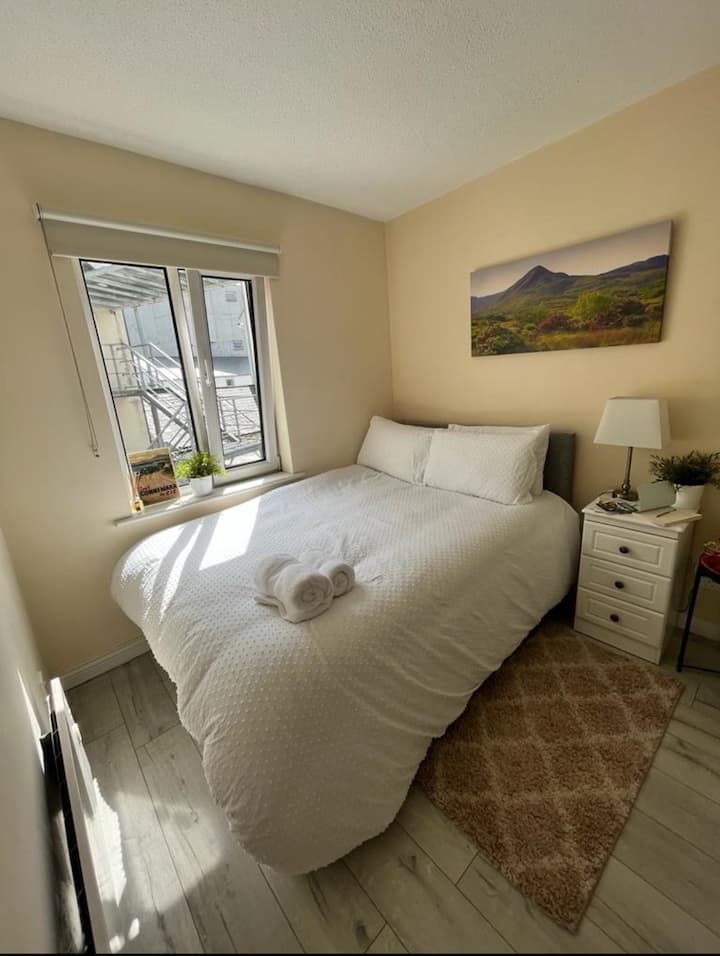 Private Room 1 Min Walk From Quay Street, Galway - Galway
