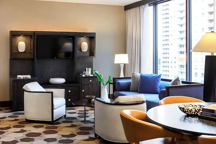 Better Choice For Your Vacation! Indoor Pool! - Chicago