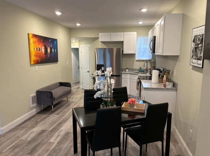 Cozycouple Getaway * Luminous Haven - Bala Cynwyd, PA