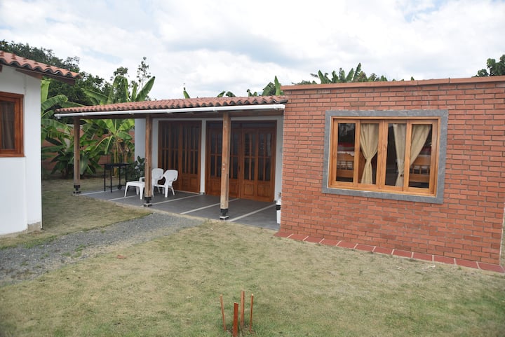 Eco Cabañas Montana. Cabaña 1 - Palmira