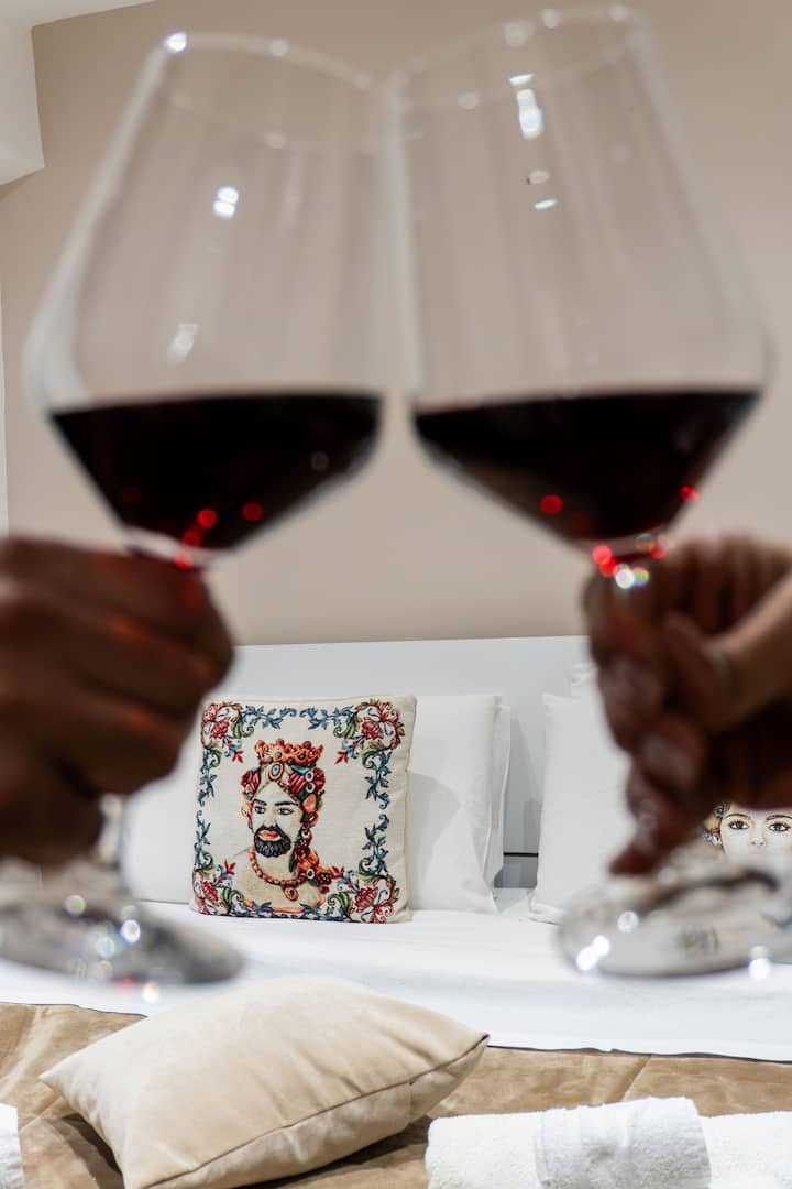 Quattro Canti Apartment Self Check-in Palermo - Palermo, Italy