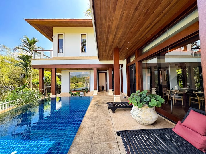 +4 Bed Pool + Golf + Lake View + Ntflx + Family + - Phuket