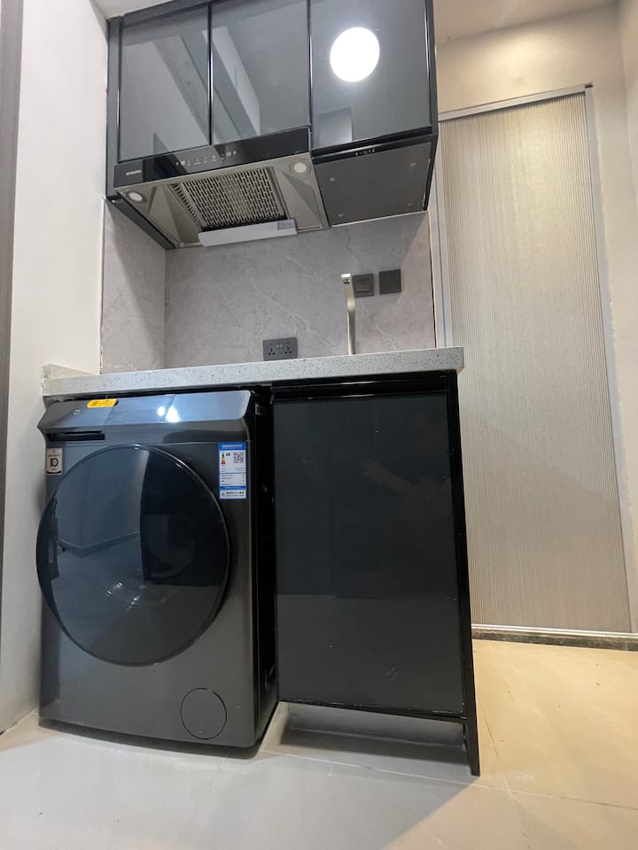 N3 Private Rm 2 Single Beds,washer, 30 Sec To Mtr - Hong Kong
