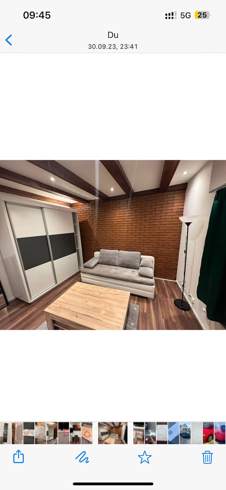 Kleines Zimmer Mit Bettsofa - Lucerne