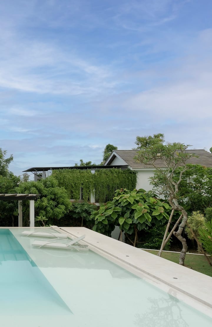 Big Villa, Villa Valeria Ungasan - Bualu