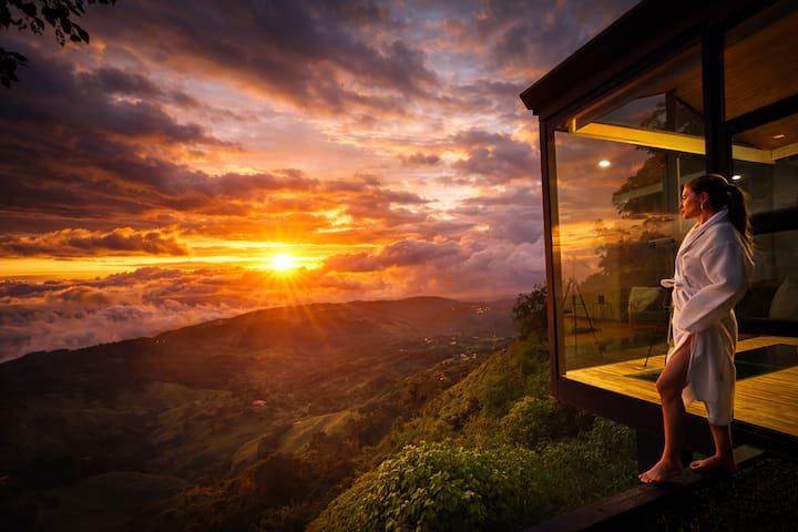 Amalú Glass Cabin 2.0, Private, Romantic,270° View - Costa Rica