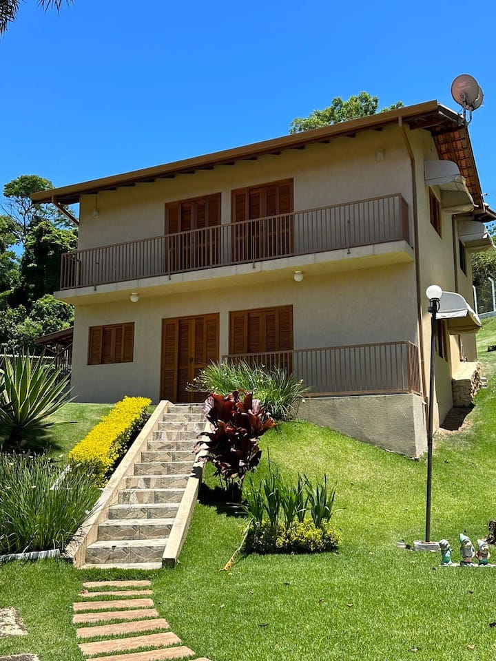 Chácara Em Condomínio Fechado - Ibiúna