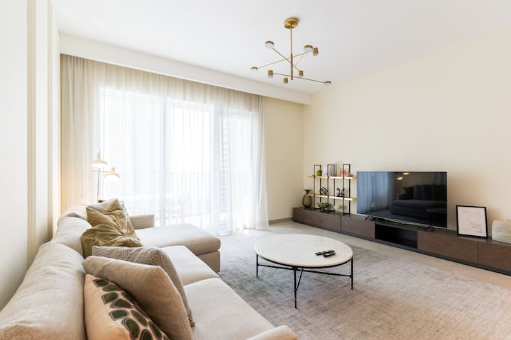 Creek Harbour 2br Apartment For 4 | 2 Baths - Dubaï