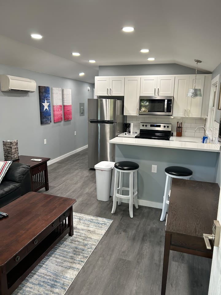 Cozy Private Tiny House - Concord, NC