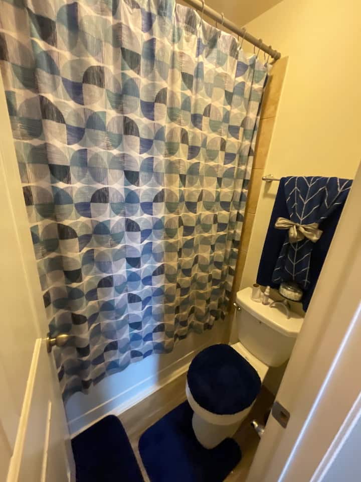 Warm And Cozy Retreat - Pearland, TX