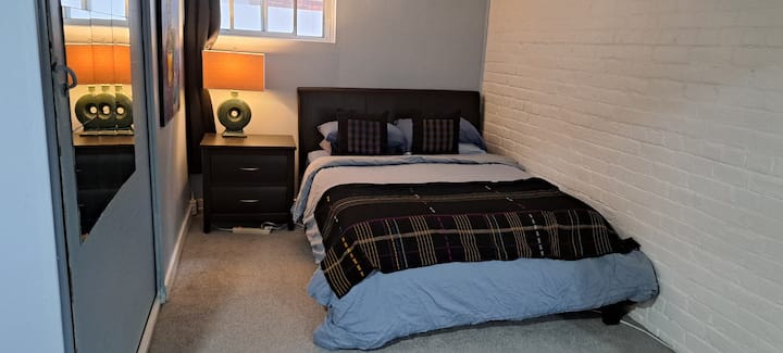 Cozy Basement Suite In Quiet Riverdale Home - Toronto