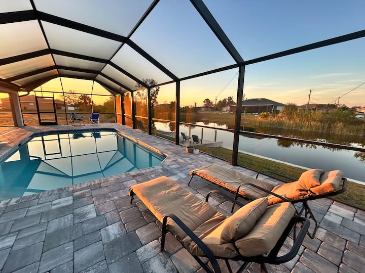 Waterfront House/fishing Deck /Paid Heated Pool Sw - Cape Coral, FL