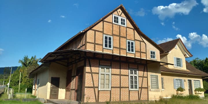 Quarto Privativo /  Pomerode Sc 
Quarto 02 Lúpulo - Pomerode