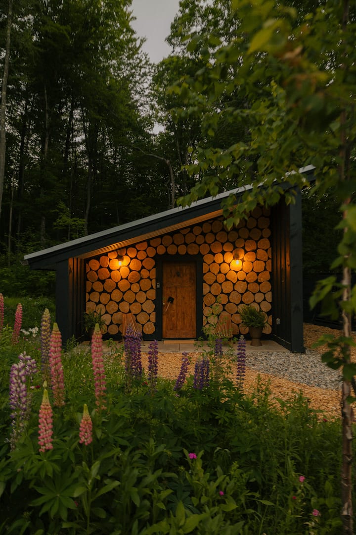 The Woodshed High Rise Wood Burning Hot Tub - Lake George, NY