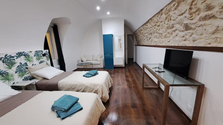 La Chambre Des Pierres - Cassis