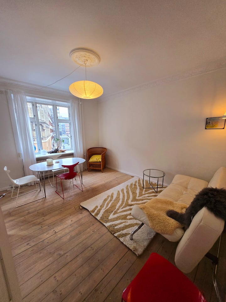 Charmerende Lejlighed Med Altan, Nørrebro - Copenhague