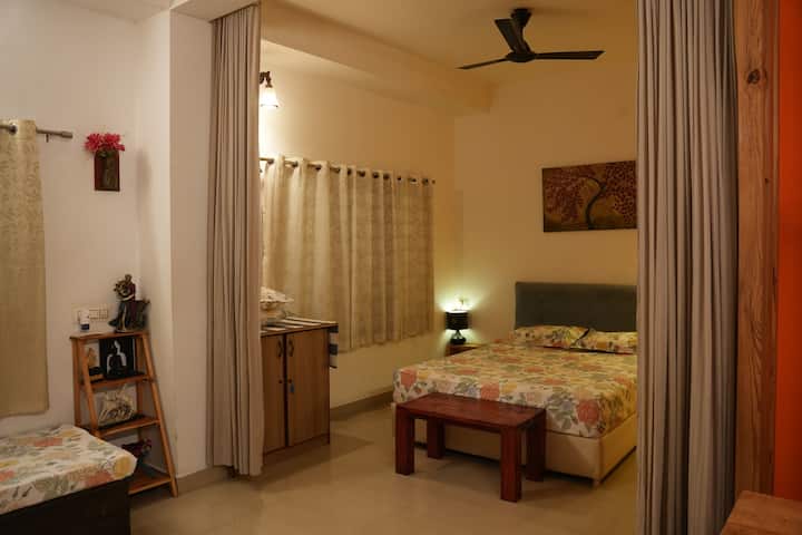 West Mambalam In 15 Mins By Car | Cozy Comfy Stay - Chennai
