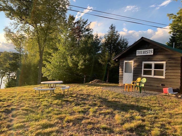 Quaint Cabin On Kiwassa Lake - Saranac Lake, NY