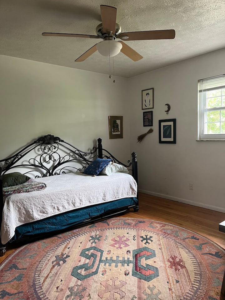 Cozy Corner Of Knox - Knoxville, TN