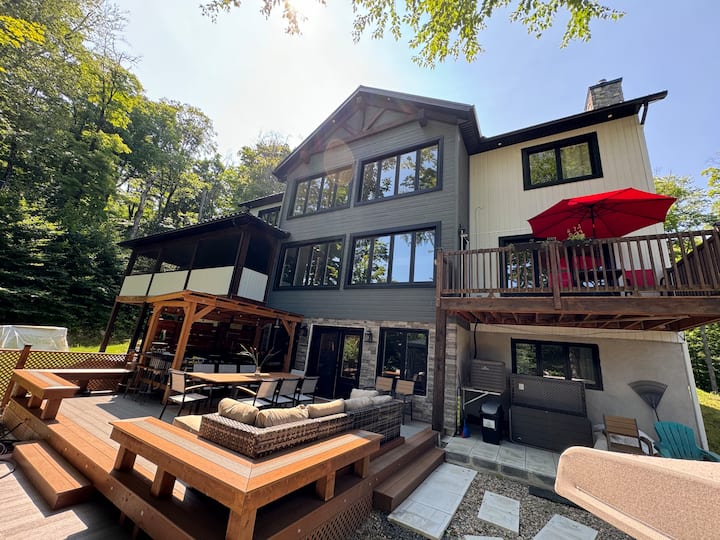 Boutique Villa/celebration Allowed/sauna/spa/bbq - Mont-Tremblant