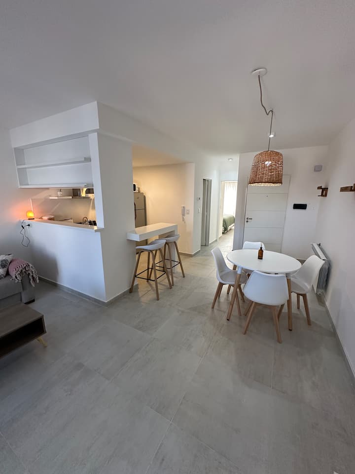 Hermoso Departamento Céntrico A 2 Cuadras Del Mar - Puerto Madryn
