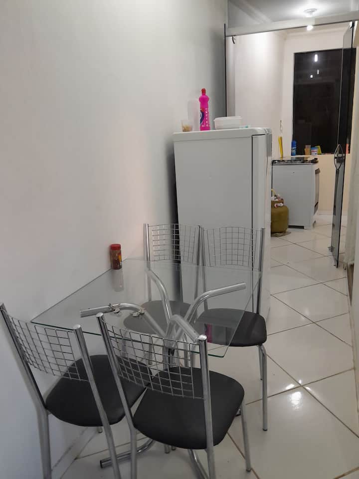 Diarias De Seg A Quin $100.
Sext Sab E Dom $120 - Santa Bárbara