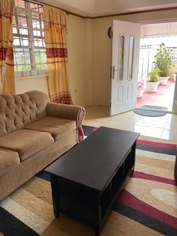 Cozy 2br Apt In Prashad Nagar - Guyana