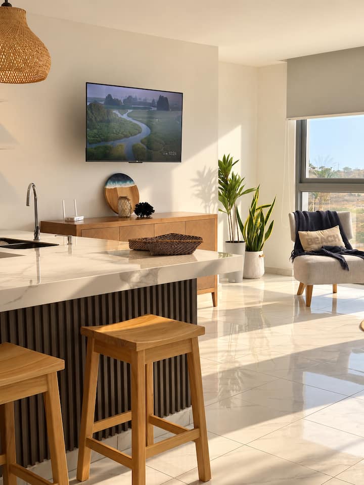 Playa Blanca  3-bed  Children's Pool  Security  Parking  Bbq - Ecuador