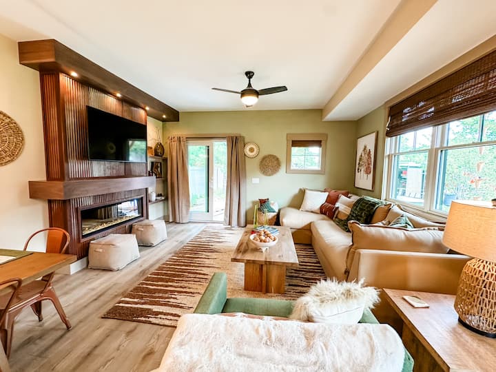 Relax At Our Woodland Retreat - Empire, MI