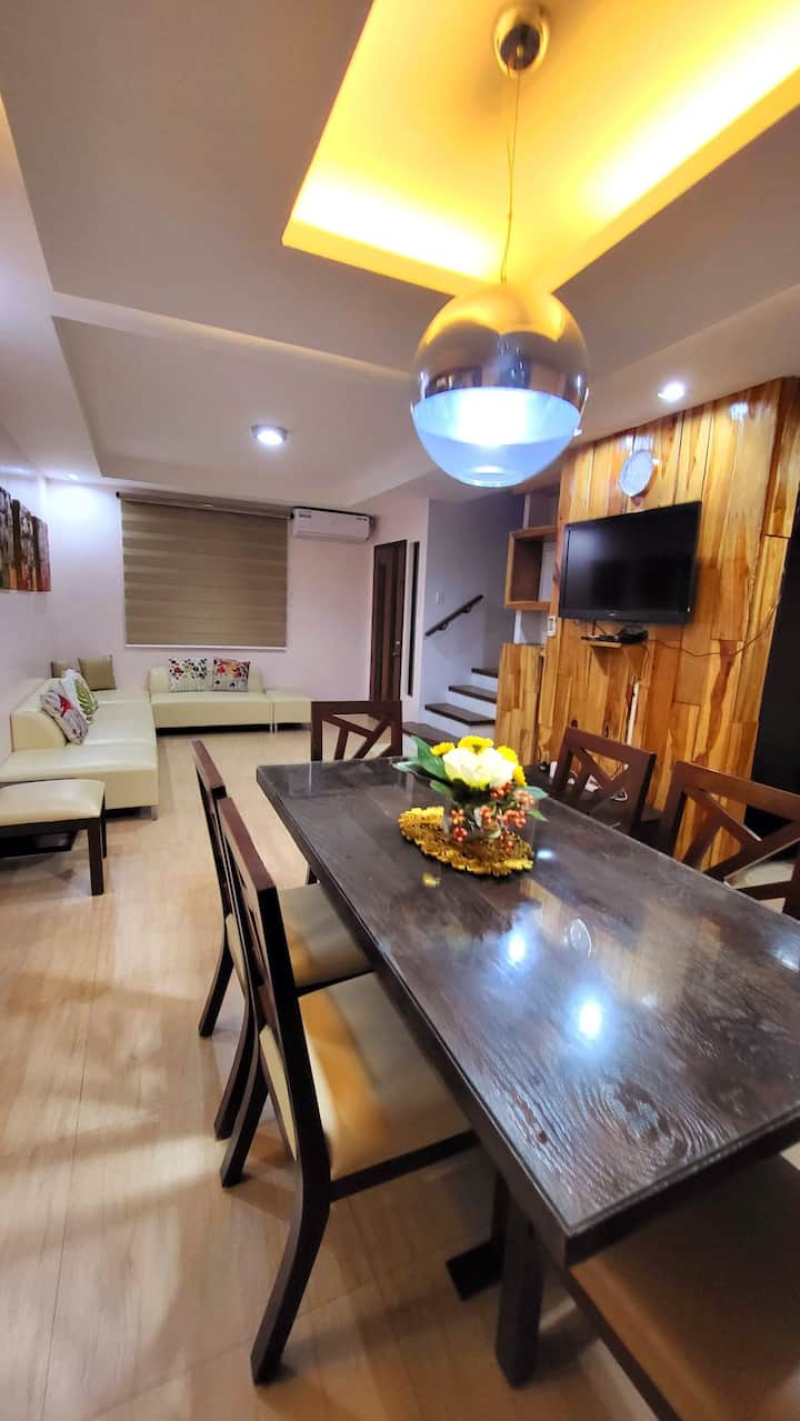 Fiona's Executive Villa - Angeles